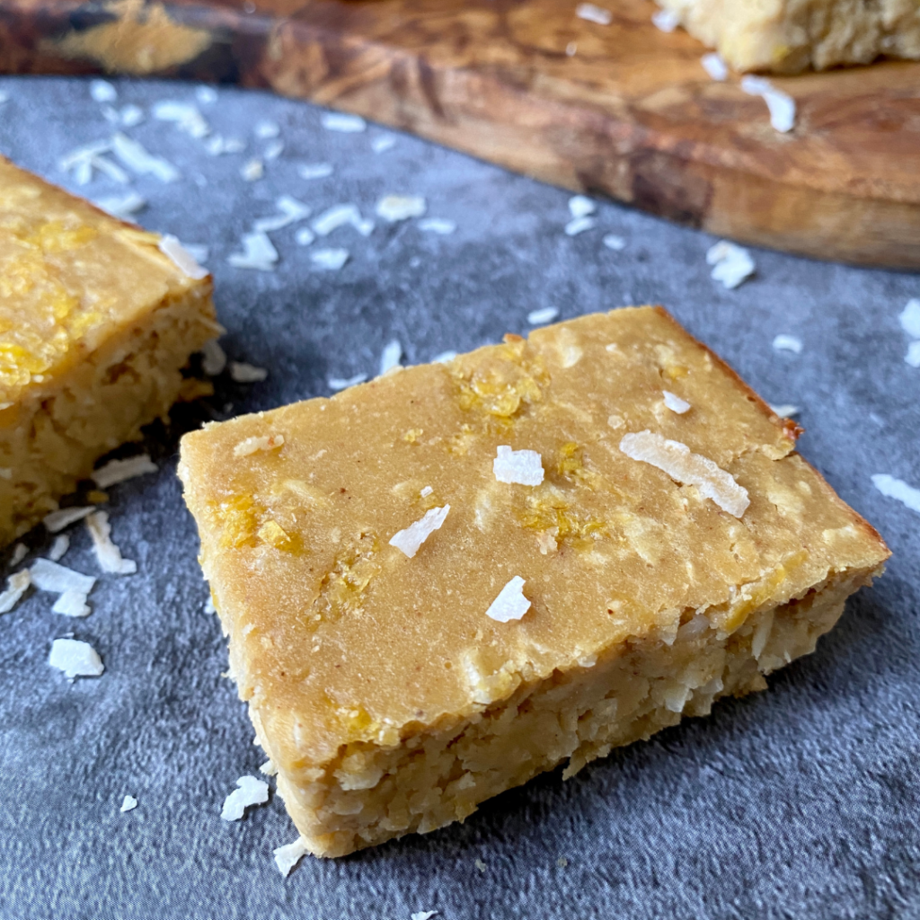 Lemon Protein Bars - The Betty Rocker